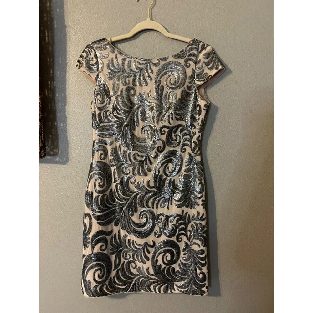Adrianna Papell | Dresses | Adrianna Papell Sequin Dress 6 Champagne ...